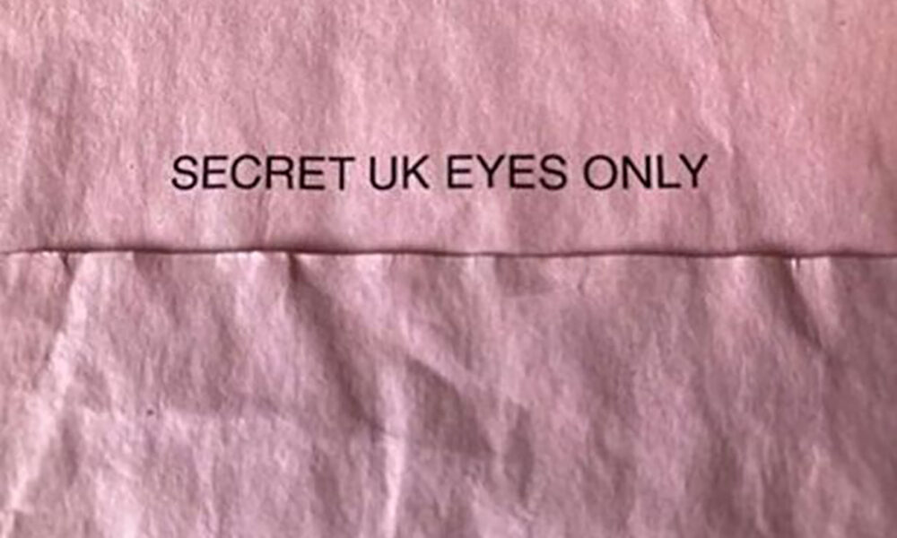 Top secret UK military documents about Afghanistan found at bus stop ...