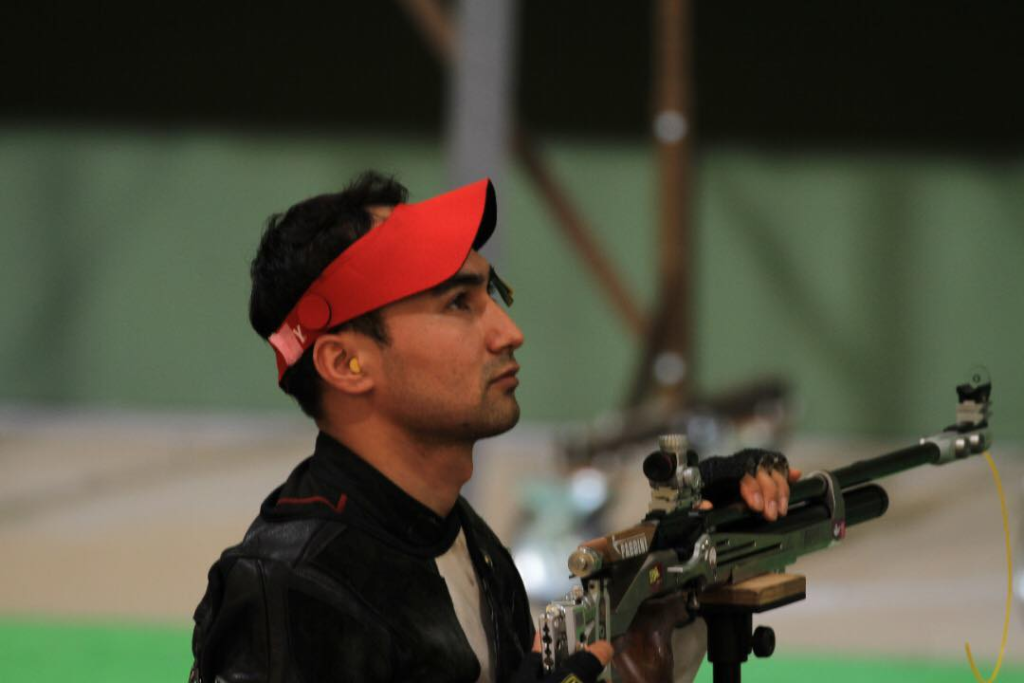 Afghanistan's Yavari falls out in first round of shooting event ...