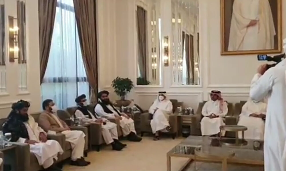 IEA FM Muttaqi meets with Qatari foreign minister | Ariana News ...