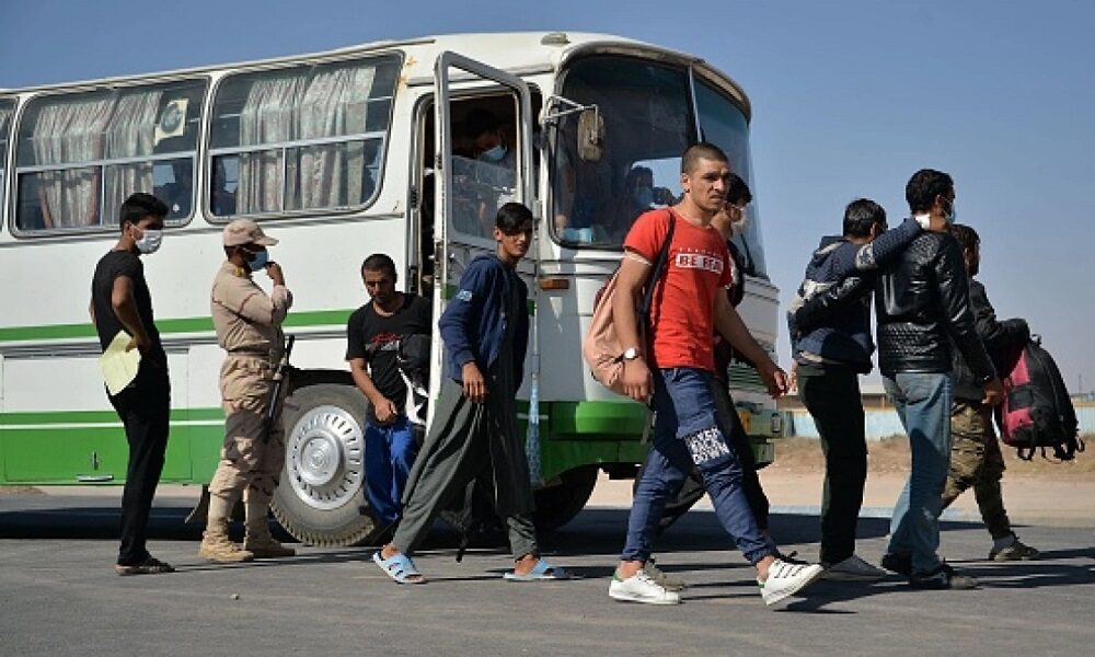 Almost 190,000 Afghans return from Iran in past 6 months: officials ...