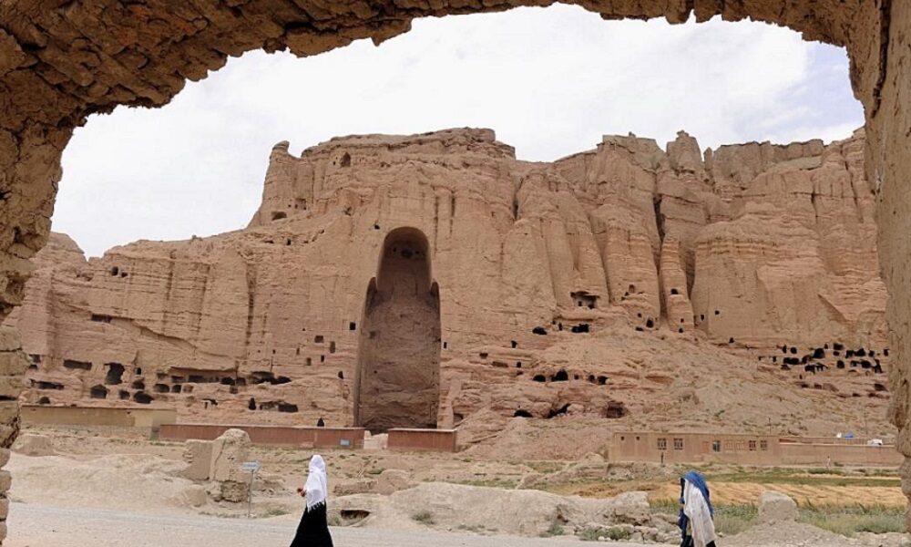 UNESCO resumes work to preserve Bamiyan heritage sites | Ariana News ...