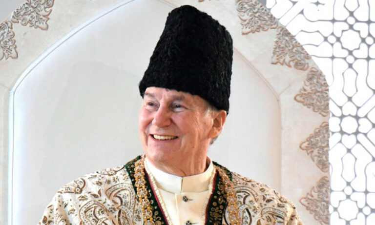 The Aga Khan, spiritual leader whose riches enabled horse racing glory ...