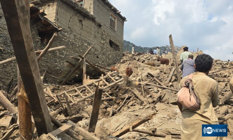 Global sympathy and aid pledges pour in after deadly Afghanistan ...